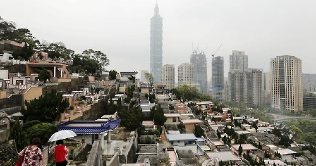 TAIWAN QINGMING FESTIVAL
