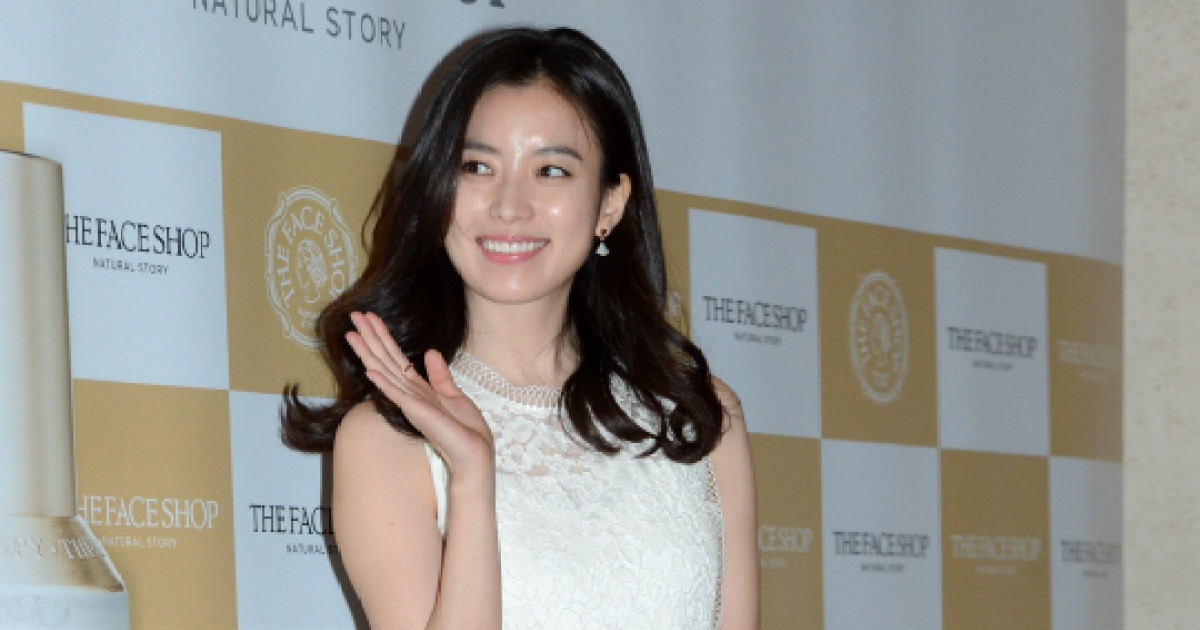 [포토] 한효주 늘씬한 각선미에 시원한 미소