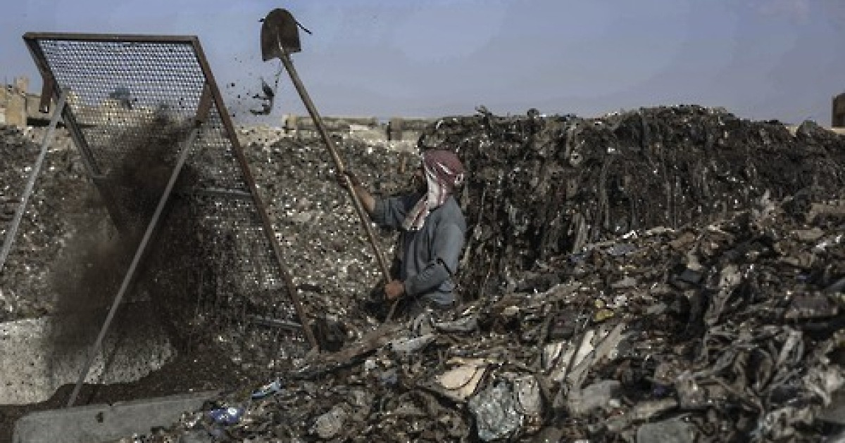 SYRIA DOUMA GARBAGE MANURE