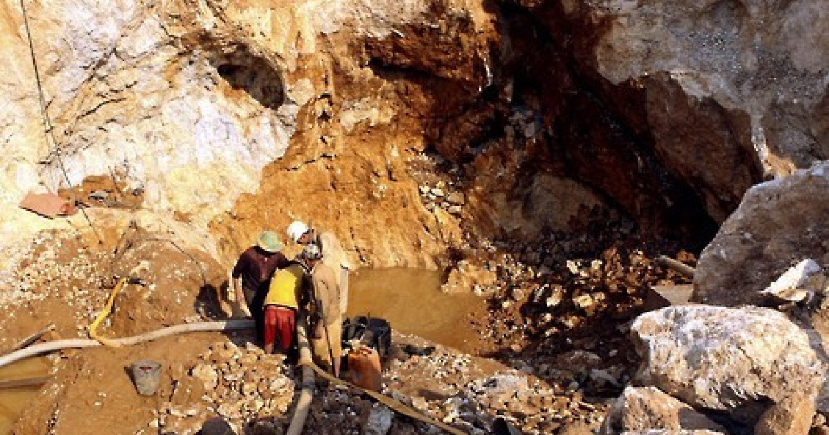 MYANMAR MINERALS MOGOK RUBY MINE