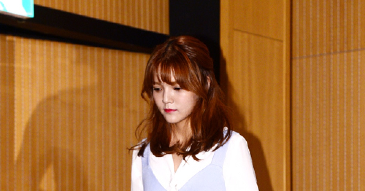 AOA 지민, '아찔 하의 실종' [MBN포토]
