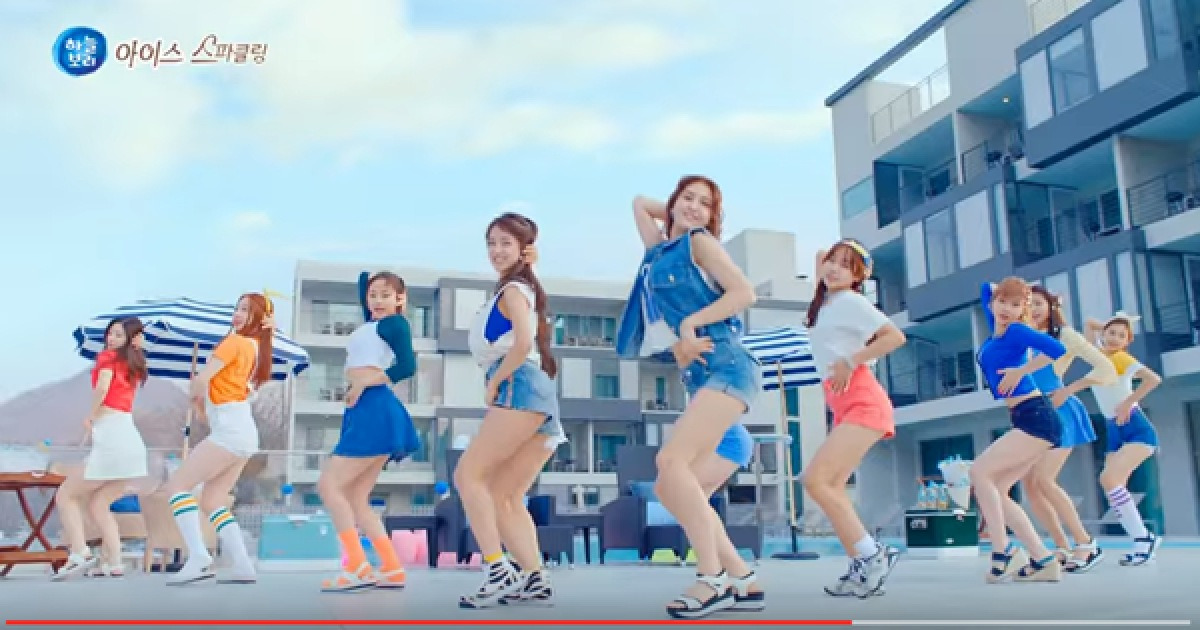 IOI, 여름저격 댄스..수영장 픽미댄스 눈길