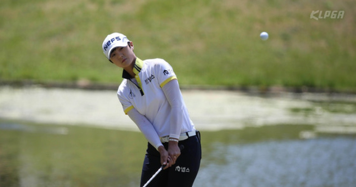 [KLPGA] 박성현, '넥센·세인트나인' 정상..2주 연속 우승·3승 달성
