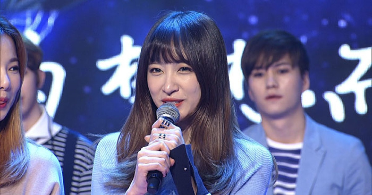 EXID 하니-솔지, 무대 빛내는 '여신 심사위원들' 등장