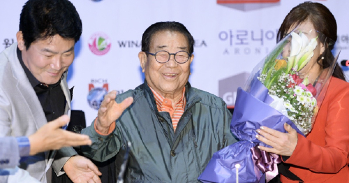 송해 '90세 생일 맞은 국민 MC' [MBN포토]