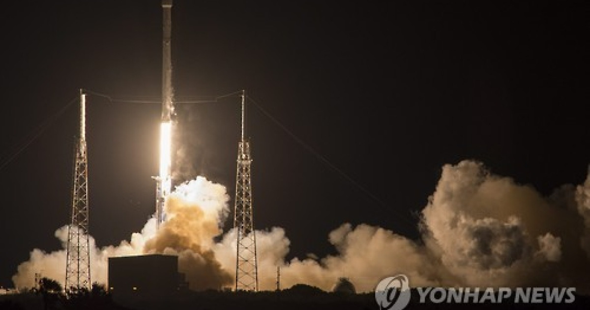 USA SPACEX ROCKET LAUNCH