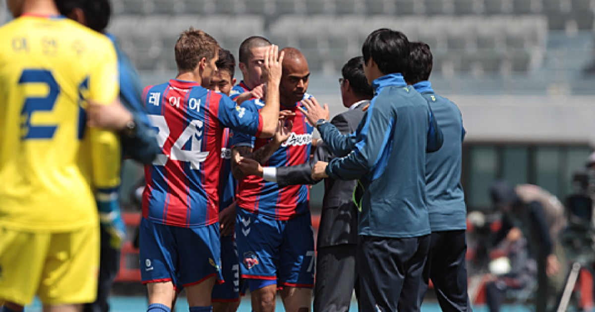 [B11포토] 수원FC, '이때까진 좋았는데'