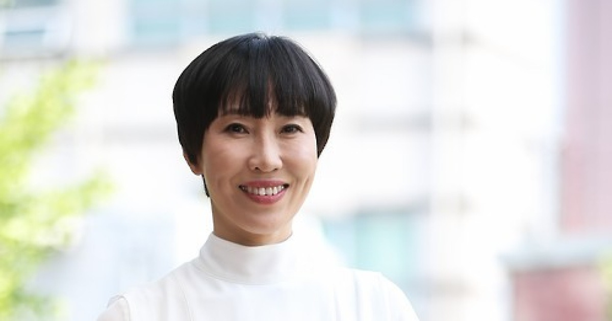 신작 종의 기원 내놓은 정유정 작가