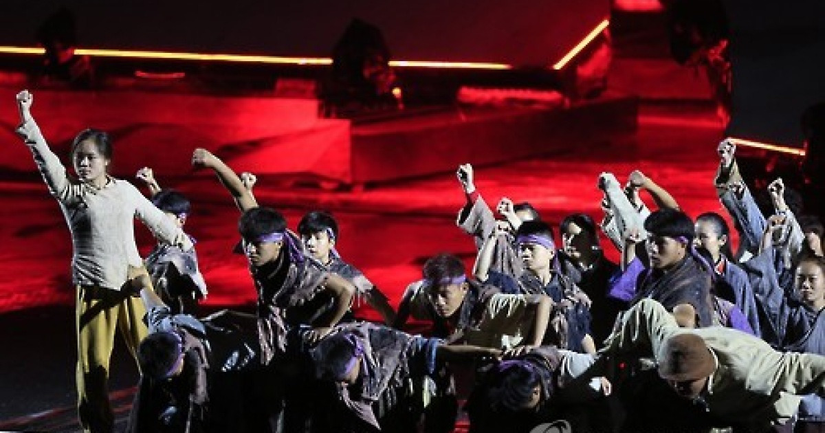 CHINA CULTURAL REVOLUTION