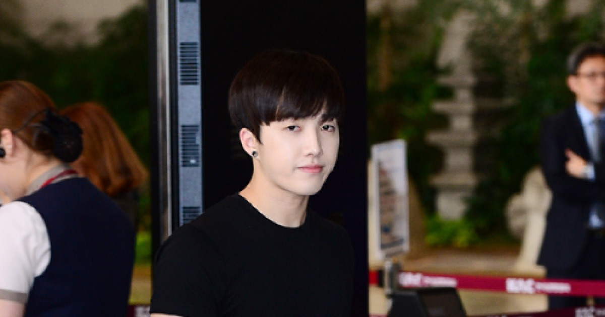 소년공화국 성준, '눈에 띄는 노란 팔찌' [MBN포토]