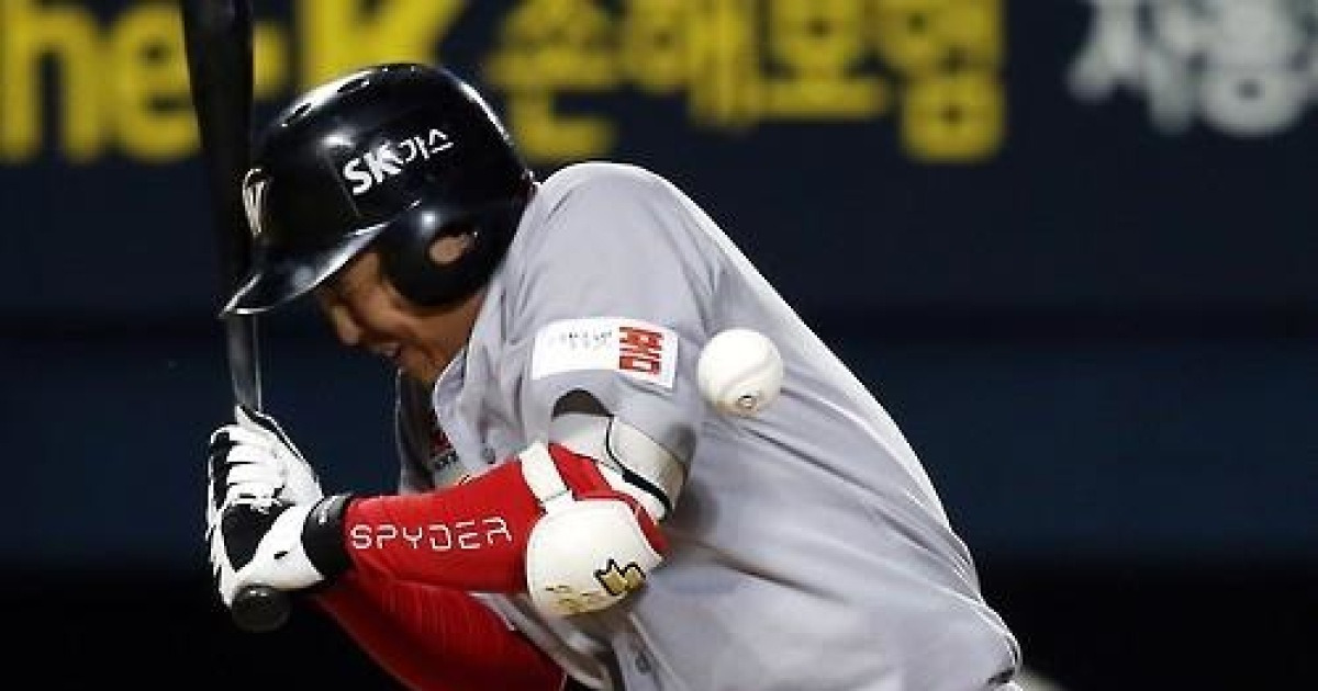 SK 최정, KBO리그 사상 첫 170사구