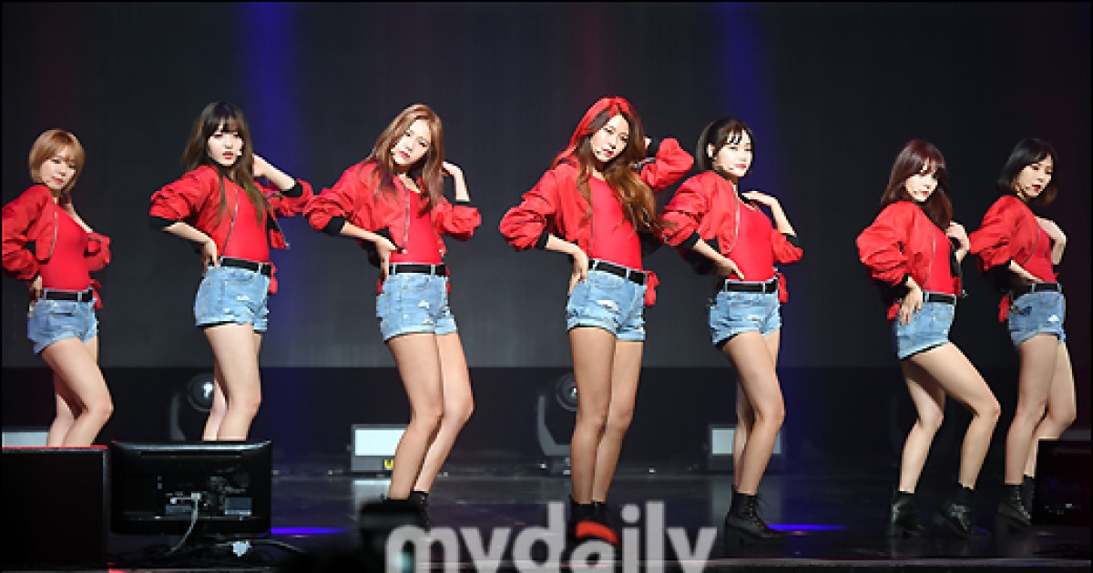 [MD포토] AOA, '우리가 섹시한 해상구조대'