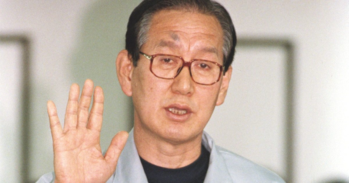 [박관용 회고록] YS가 안 받자 측근으로 '검은돈' 확산