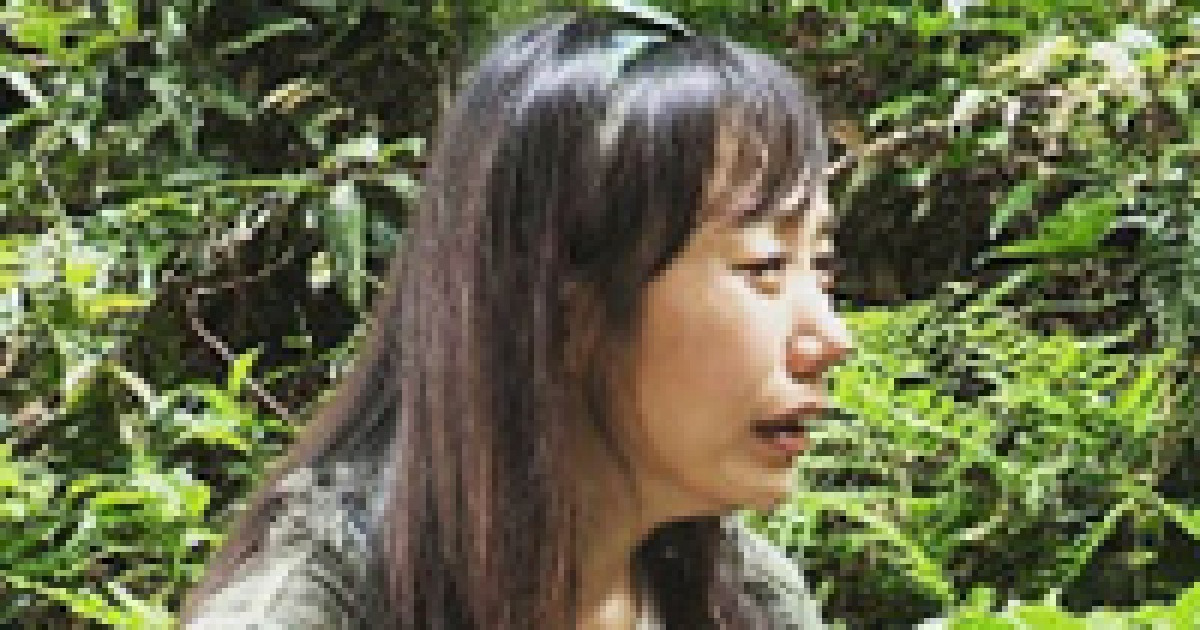 정정아 아나콘다 사건 다시 보니 팔에 박힌 뱀 이빨 다시 넣고 촬영 놔를 넣어로 오해