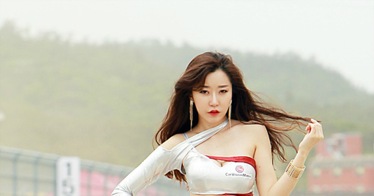 [포토]레이싱모델 오하루 'KIC 오프로드 그랑프리에서 만나요'