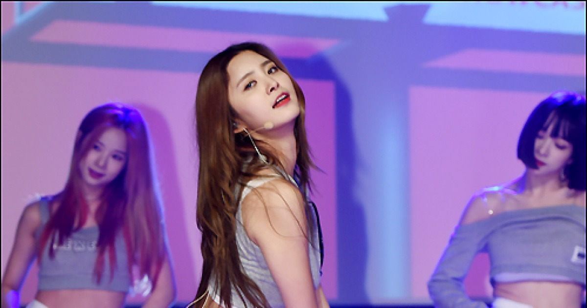 [MD포토] EXID 정화, '완벽 댄스에 섹시 몸매까지'