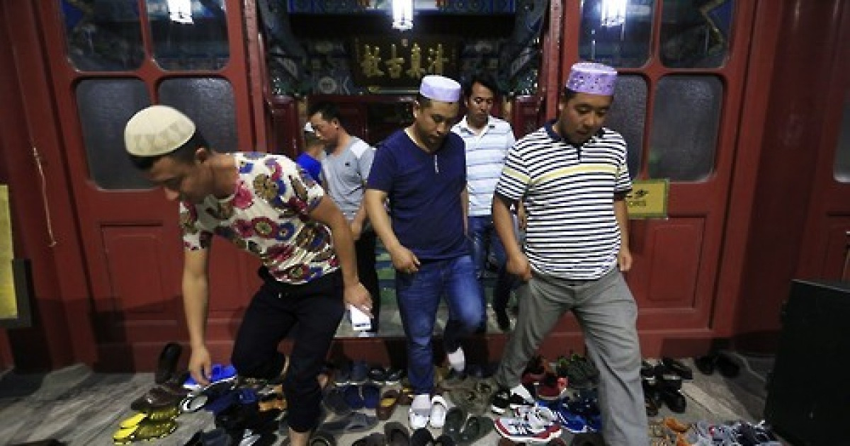CHINA RAMADAN ISLAM BELIEF