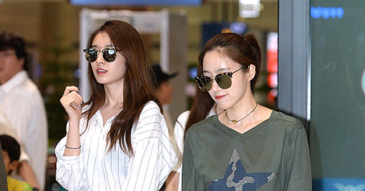 지연-은정 '상반된 공항패션' [MBN포토]