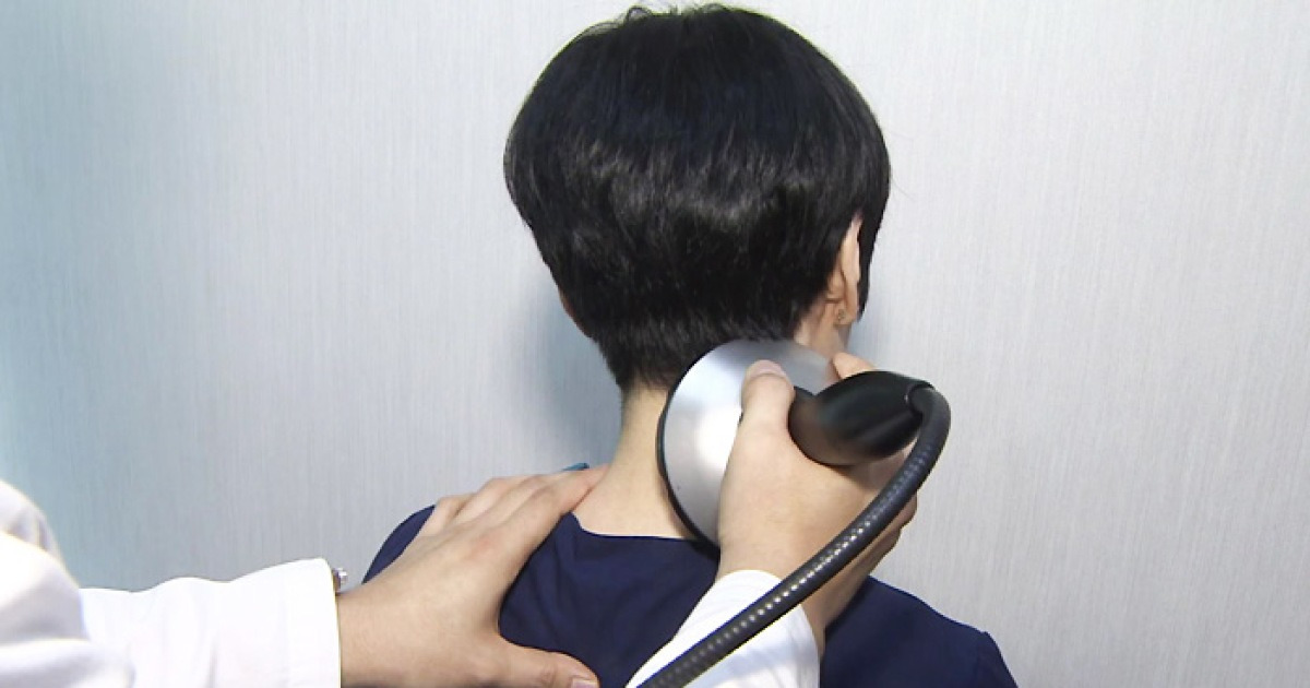 목과 어깨 통증 목디스크 증가 50대 가장 많아