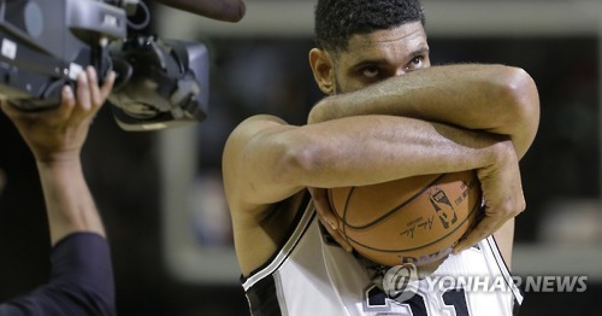 Spurs Duncan Retires Basketball