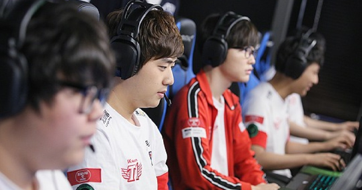 [롤챔스 서머] 이것이 '페이커'의 탈리야! SKT, ESC에 1세트 압승