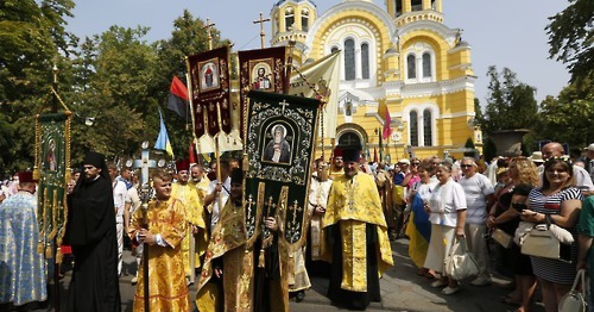 APTOPIX Ukraine Religious Procession