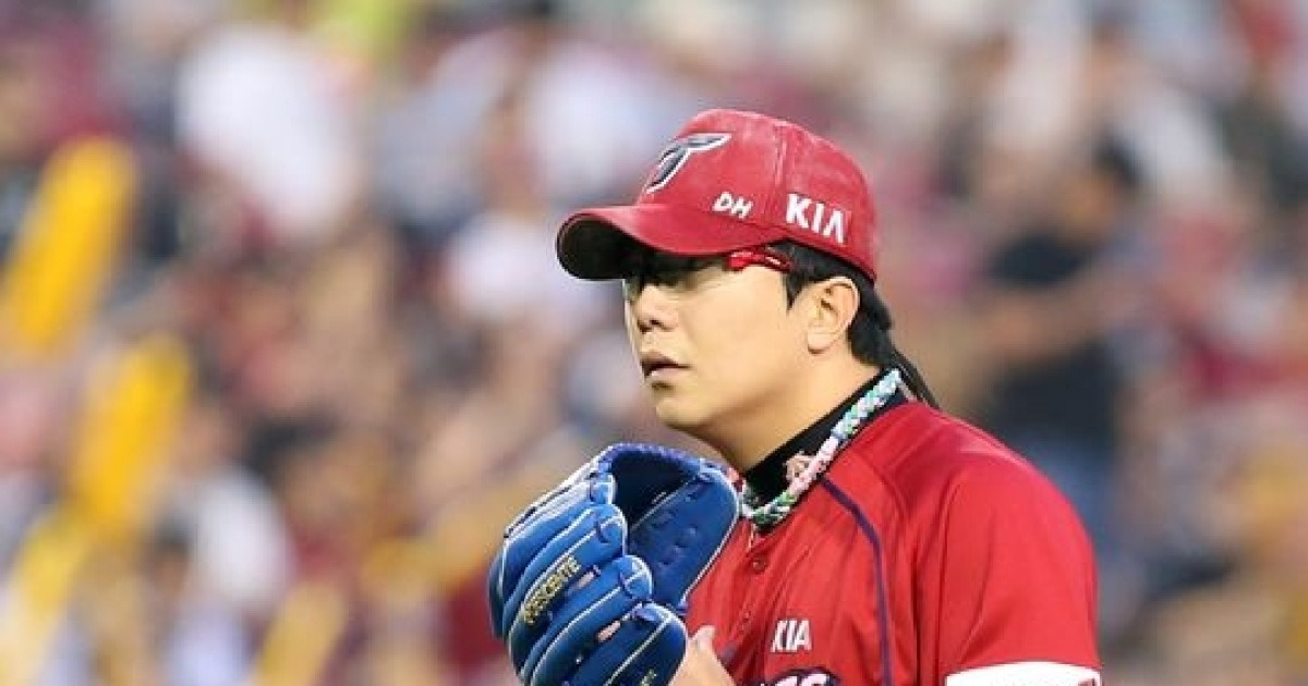 KIA 양현종, KBO 7월 MVP 선정..개인 두 번째