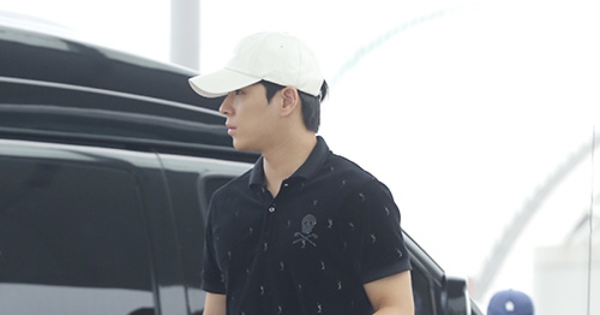 [bnt포토] FT아일랜드 최종훈 '골프치러 가야할 것만 같은 패션'