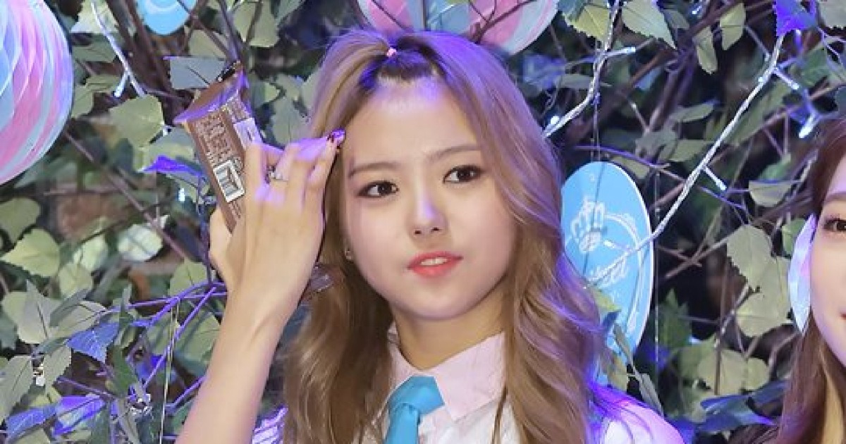 [TEN PHOTO]아이오아이 임나영 '스톤나영의 깜찍함'