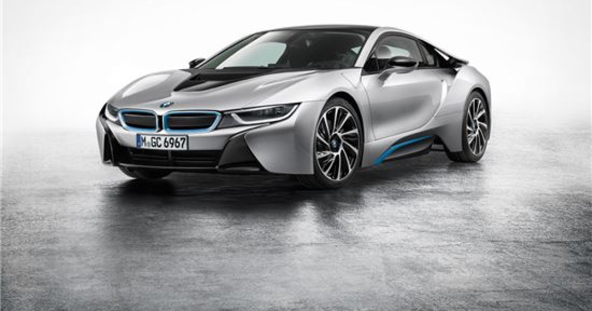 [수입차 전략차종]고효율 성능 자랑하는 PHEV 'BMW i8·뉴 X5 x드라이브 40e'