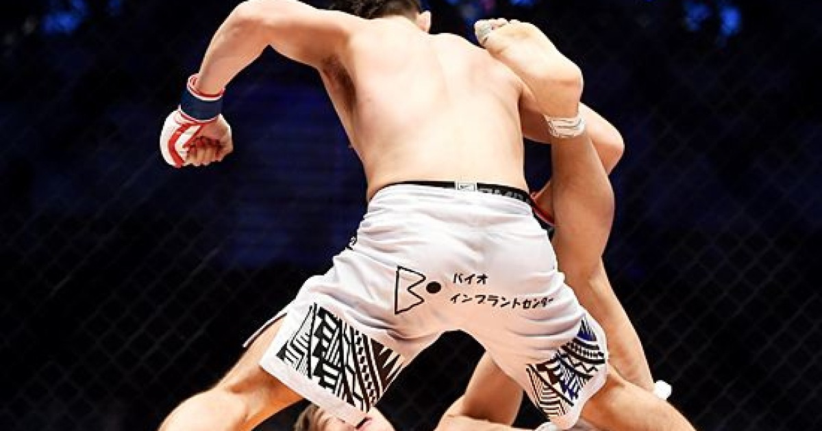 [로드FC]홍영기, 1R 31초 만에 아쉬운 TKO패