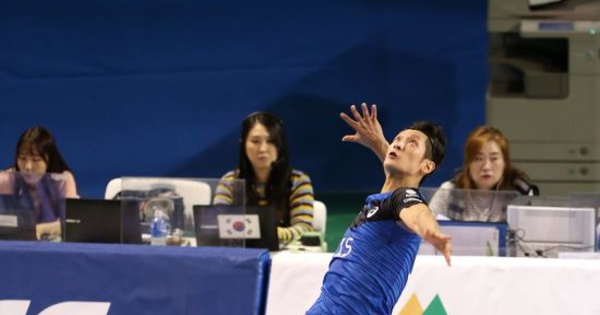 현대캐피탈, OK저축은행을 꺾고 KOVO컵 첫 승