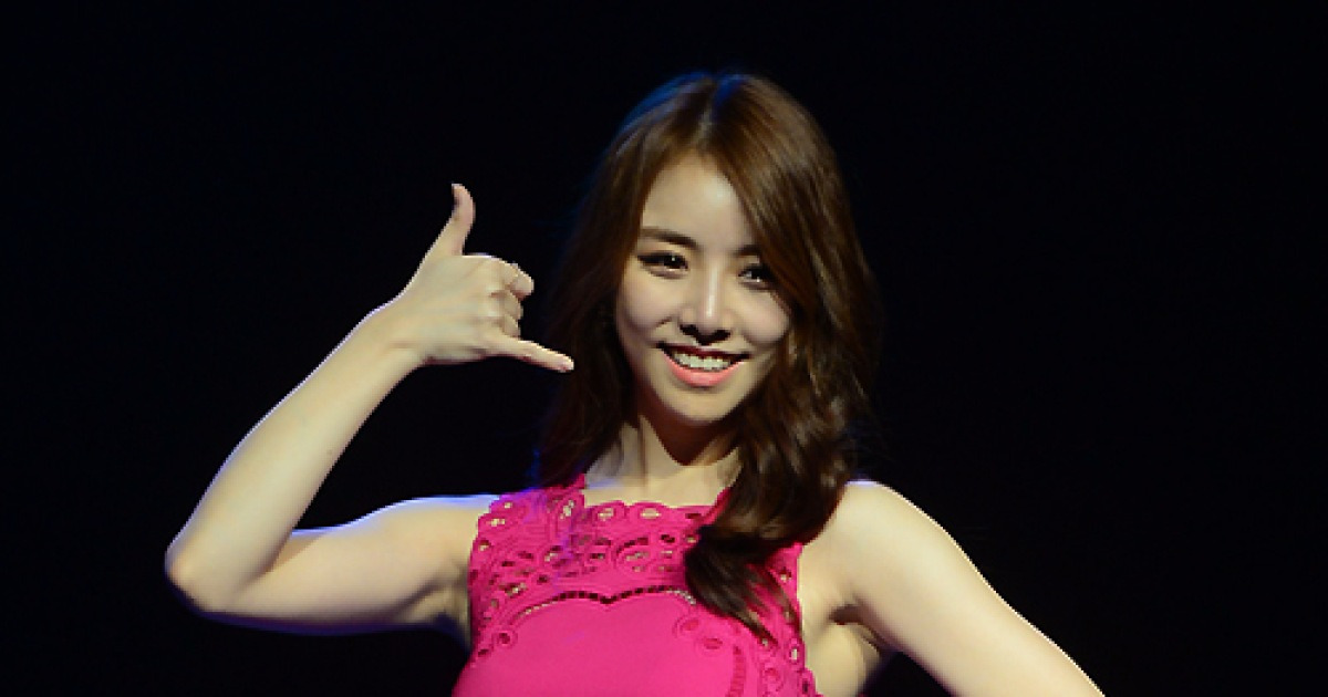 설하윤 '트로트 전향 했어요' [MBN포토]