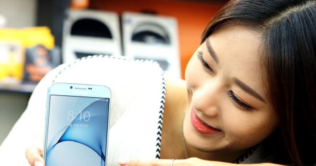 SKT, 갤럭시A8 예약가입 시작..5.7인치 풀메탈 전용폰