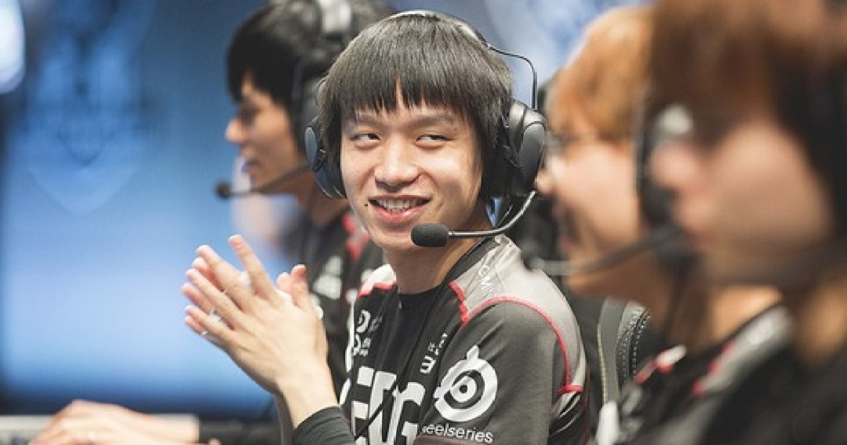 [롤드컵] EDG, ahq 격파하고 구겨진 자존심 회복