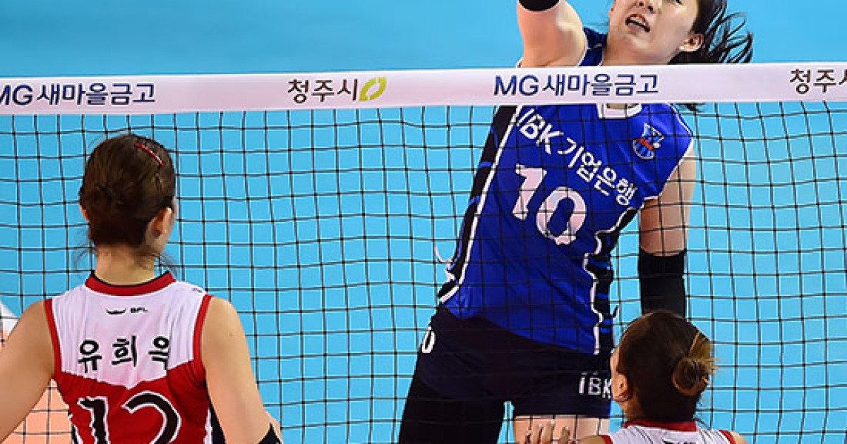 IBK기업은행 박정아, KOVO컵 MVP 선정..KGC 한수지 MIP