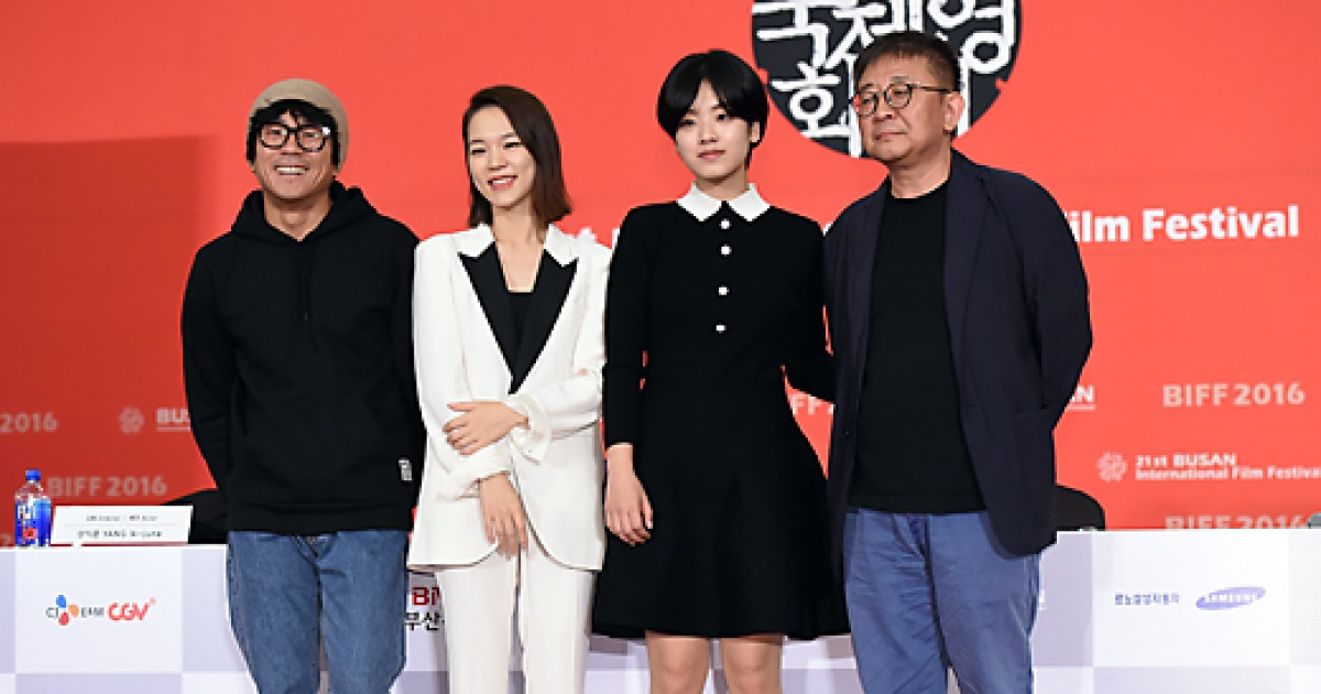 [MD포토] BIFF 개막작 영화 '춘몽' 기대해주세요