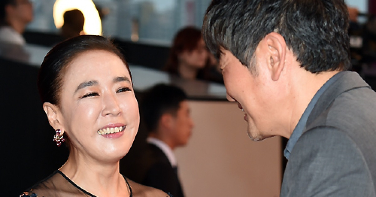 [21st BIFF] 강수연 집행위원장 "개최 전날까지 마음 졸여"