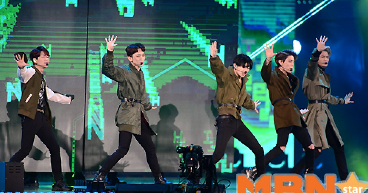 샤이니 '오랜만에 루시퍼~' [MBN포토]