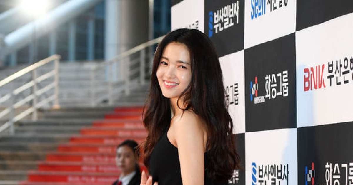 깐느박이 선택한 '아가씨' 김태리, 연말 시상식 접수할까[21th BIFF]