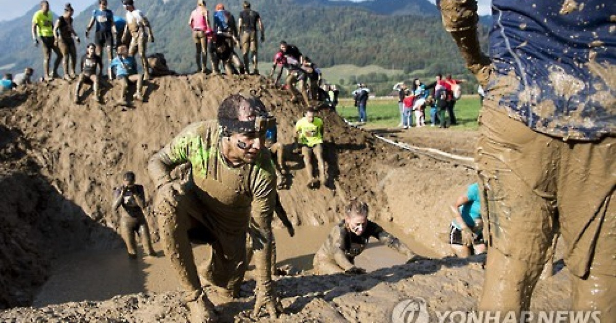 SWITZERLAND MUD RACE