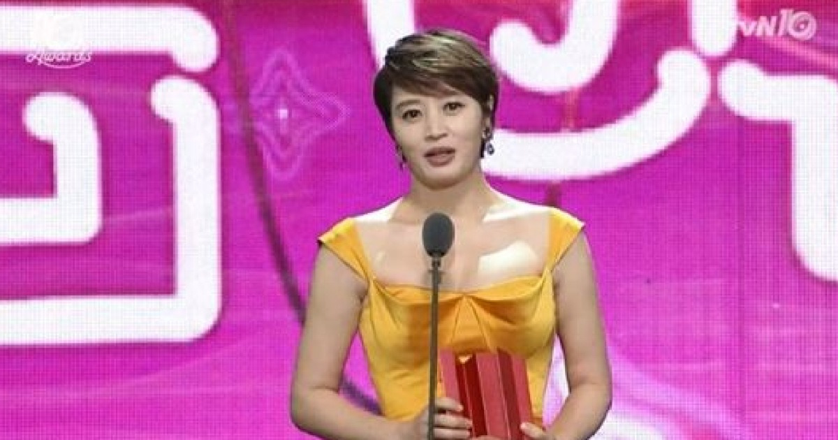 'tvN10 어워즈' 남녀 배우상, 김혜수, 이성민 품으로