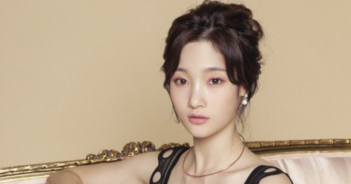 [bnt화보] 다이아 정채연 "S.E.S처럼 전설적인 걸그룹 되고파"