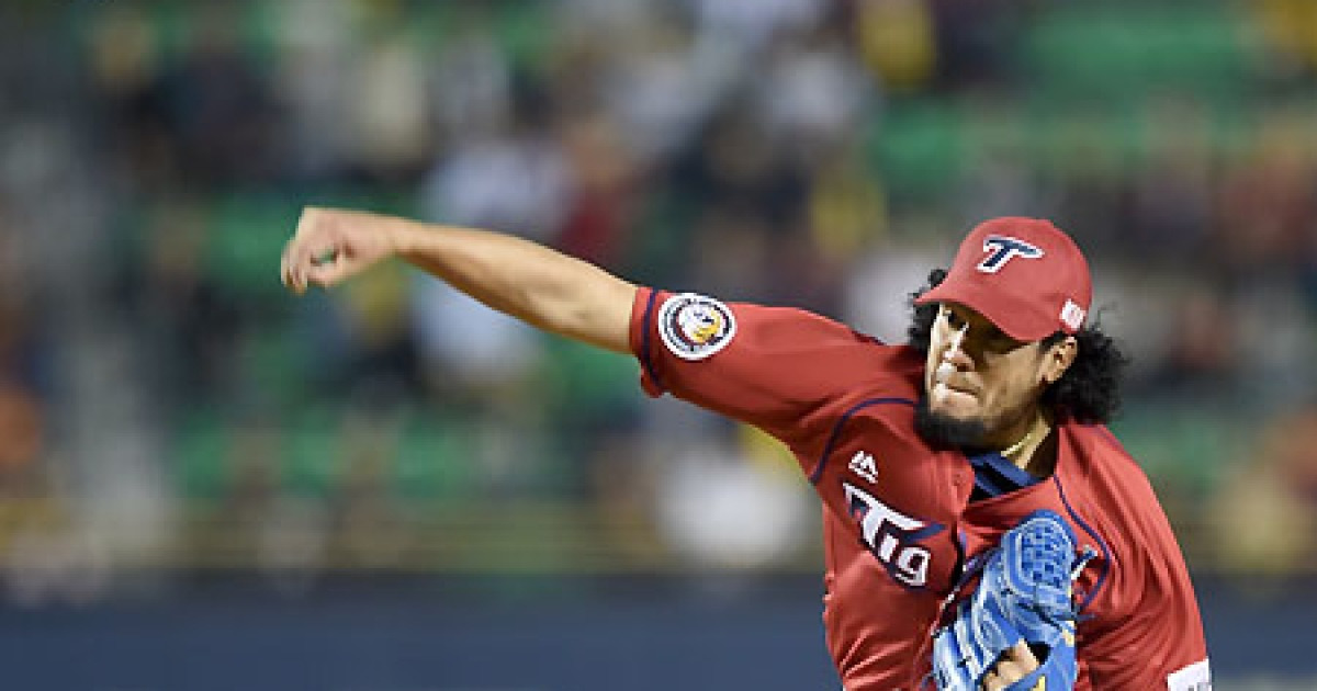 [WC 1차전] '7이닝 1자책' KIA 헥터, 1차전 데일리 MVP 선정