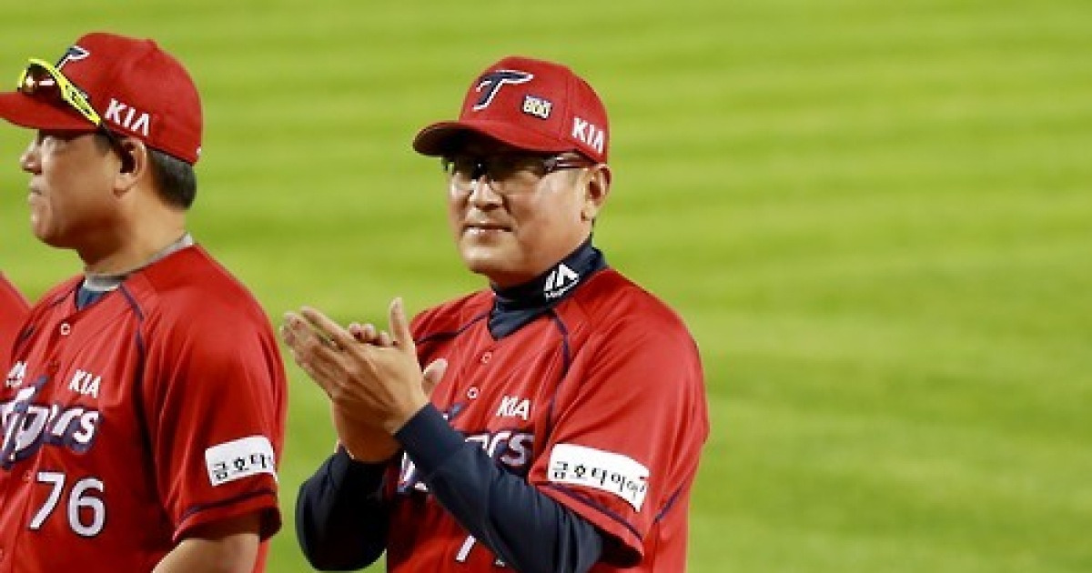 김기태 감독 "올해는 광주에서 가을야구 해야죠"