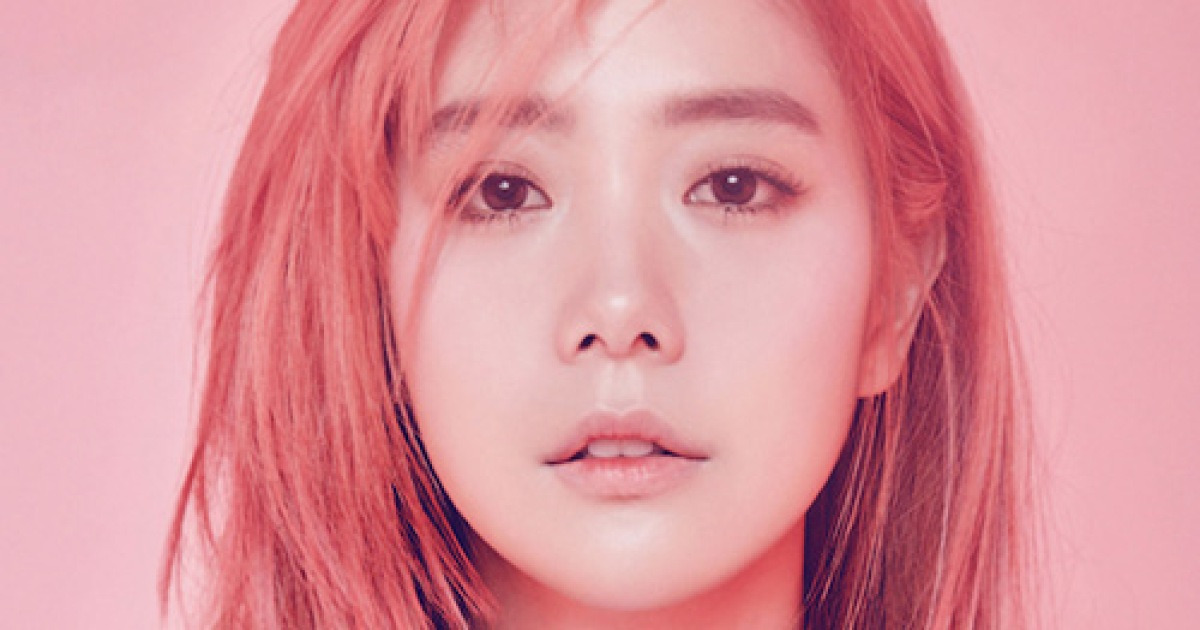 [bnt화보] 클라라 "미국서 SM-JYP 길거리 캐스팅으로 한국행, 이수만 선생님과 미팅도 했다"