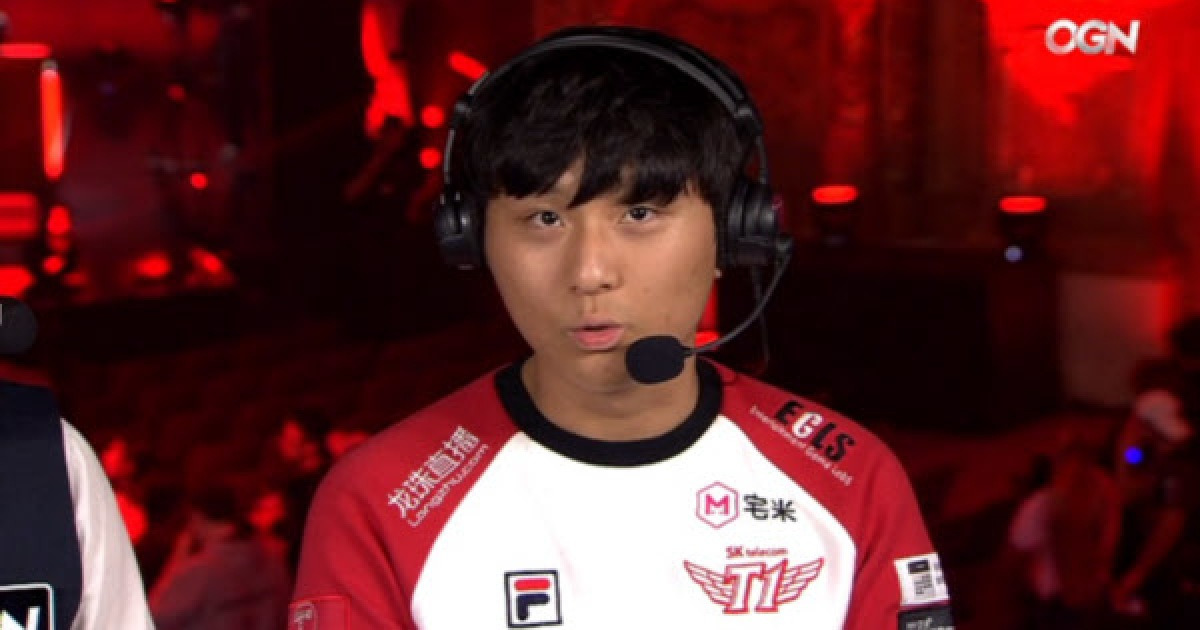 롤드컵, SKT T1이 중국RNG 꺾고 4강 진출 "배성웅 부진에 2세트 강선구로 교체하고 반전..전대미문 롤드컵 3회 우승도전"