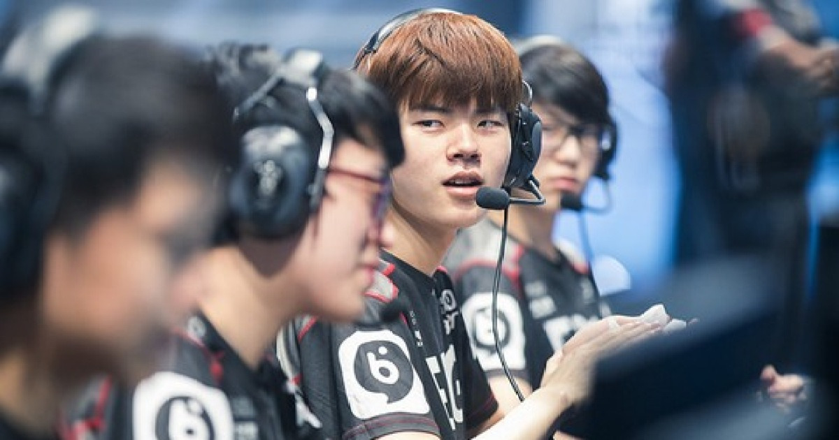 [롤드컵] EDG, 'Deft' 김혁규의 성장 앞세워 추격 개시! 2대1!