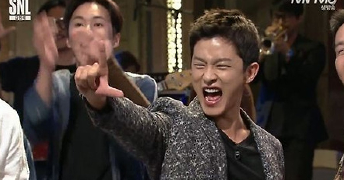 [어저께TV] 'SNL8' 김민석, 클로징까지 착했다..'순수남'