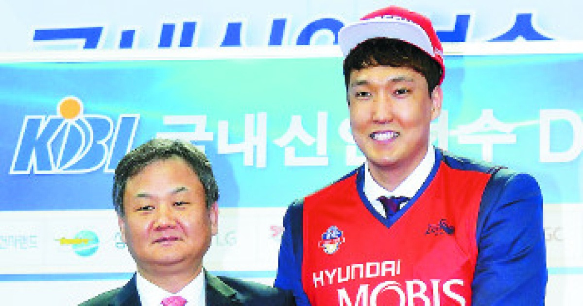 [KBL 2016-17 신인드래프트] '최대어' 이종현, '만수' 품으로